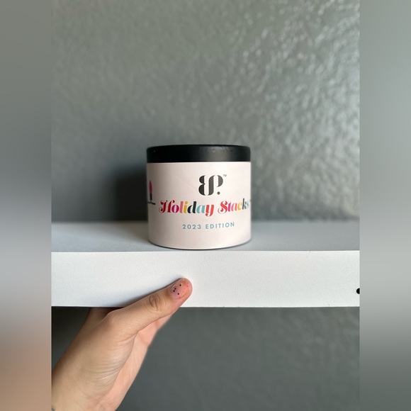Bomb Party | Jewelry | Bomb Party Holiday Stacks 223 Wonka Fizzmas ...